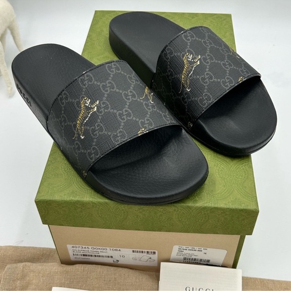 Gucci | Shoes | Mens Gucci Tiger Print Rubber Pool Slide Size Made In ...
